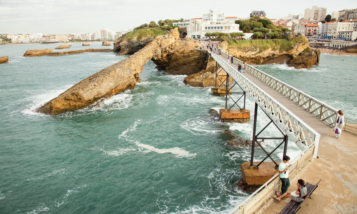 Biarritz Apartments | Apartments and More | Airbnb