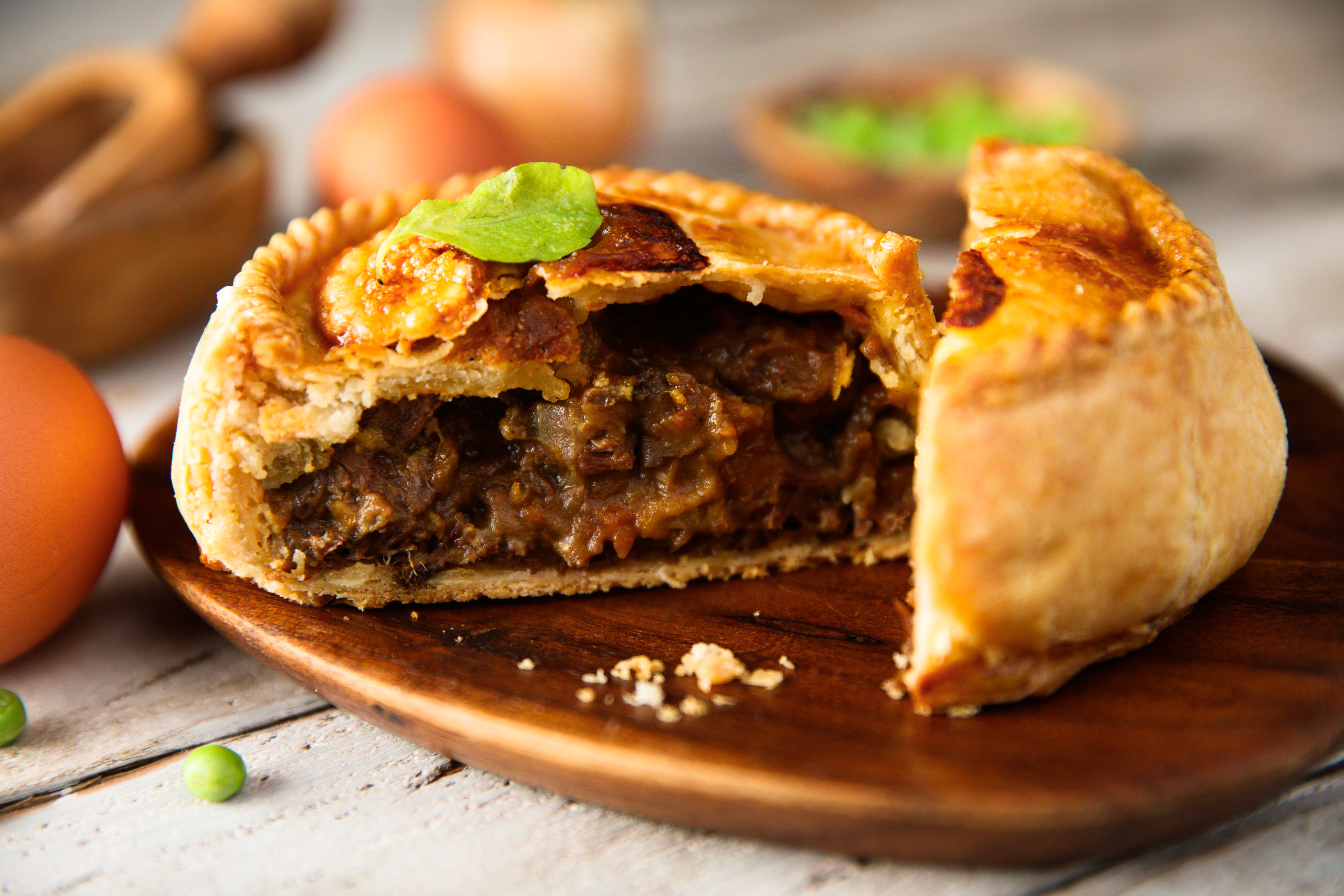 What To Eat In Edinburgh: 12 Must-Try Local Dishes