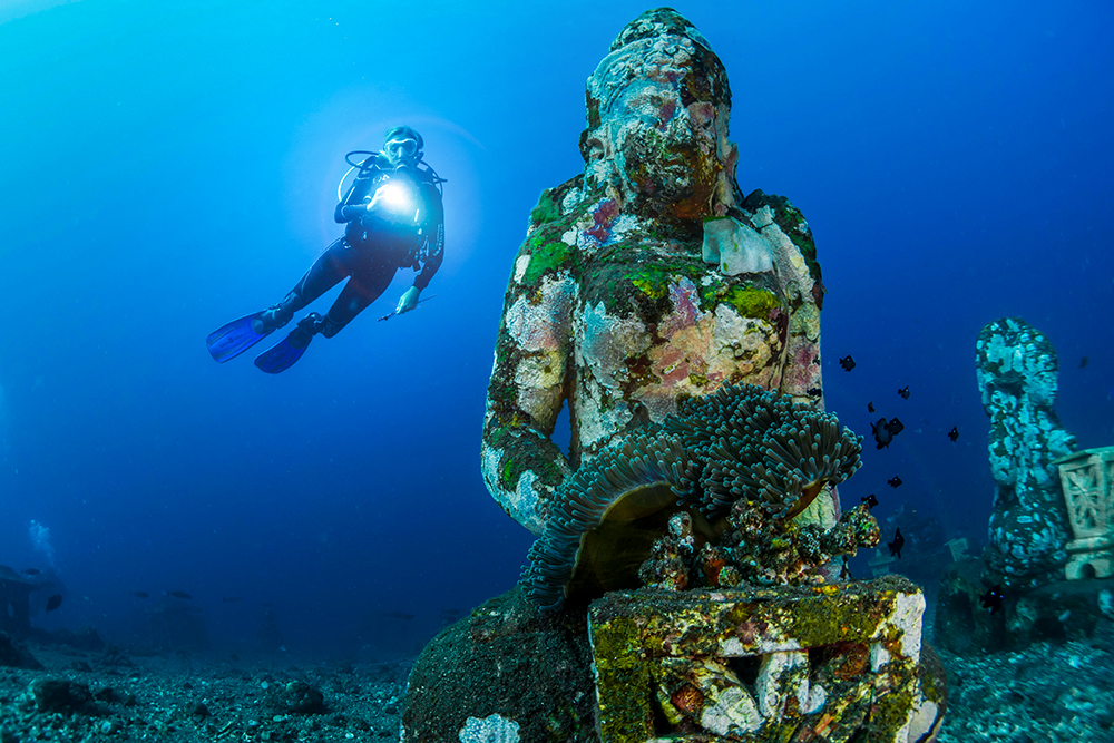 10 best scuba diving destinations: Insider tips
