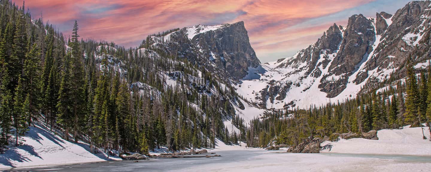 Winter in Colorado: 8 Amazing Things To See and Do