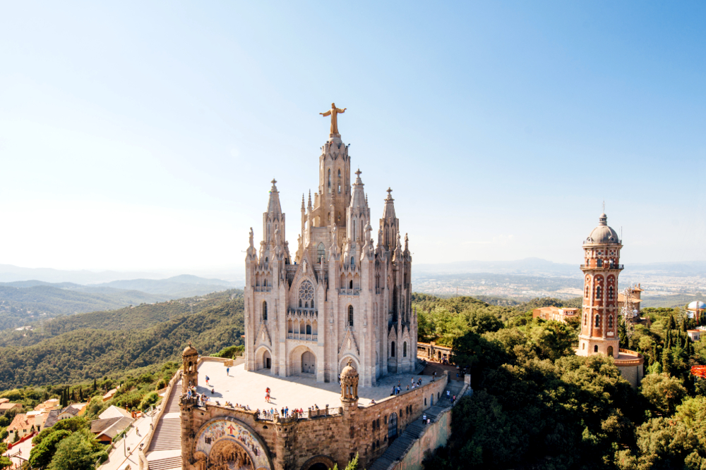 8 Best Churches in Barcelona You Need To Visit