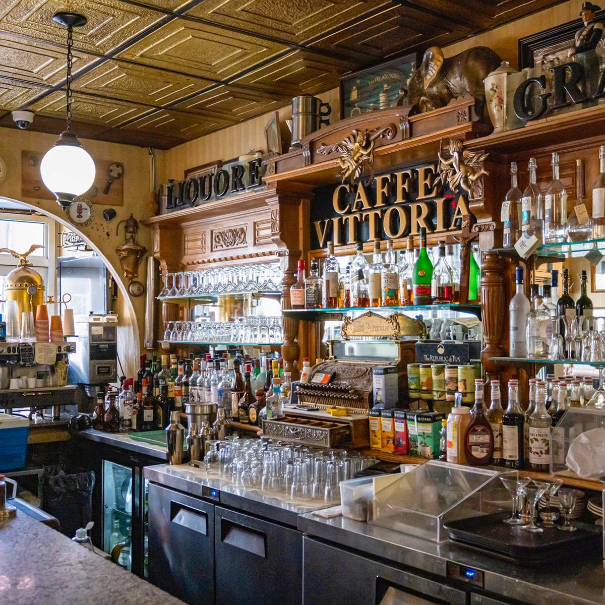 The Tastiest Food In Boston: 12 Must-Try Local Dishes