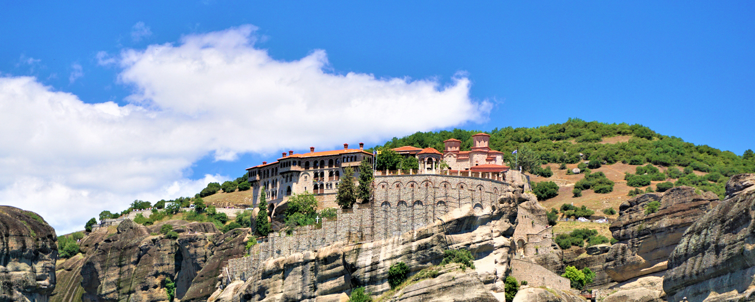 Road Trips in Greece: 5 Epic Driving Routes