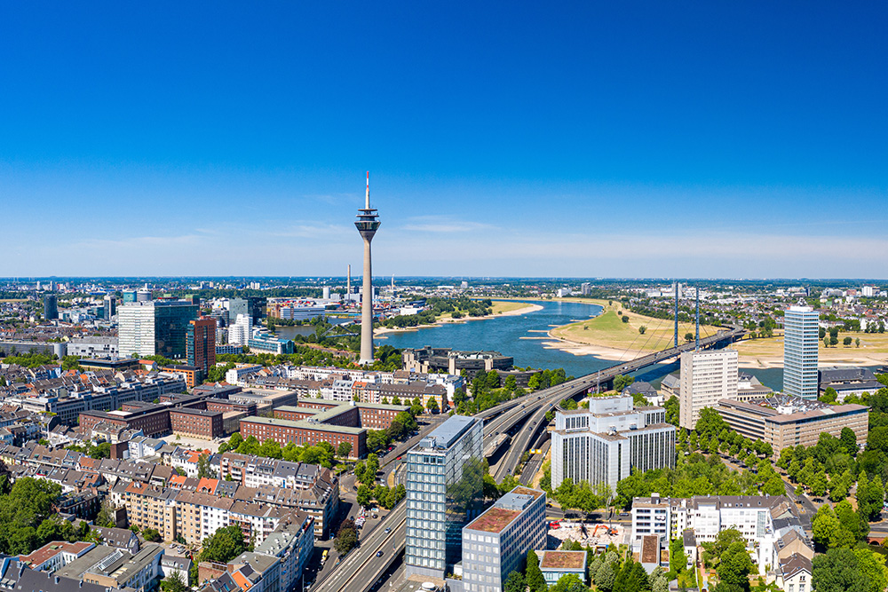 8 Best Places To Visit in Düsseldorf All Year Round