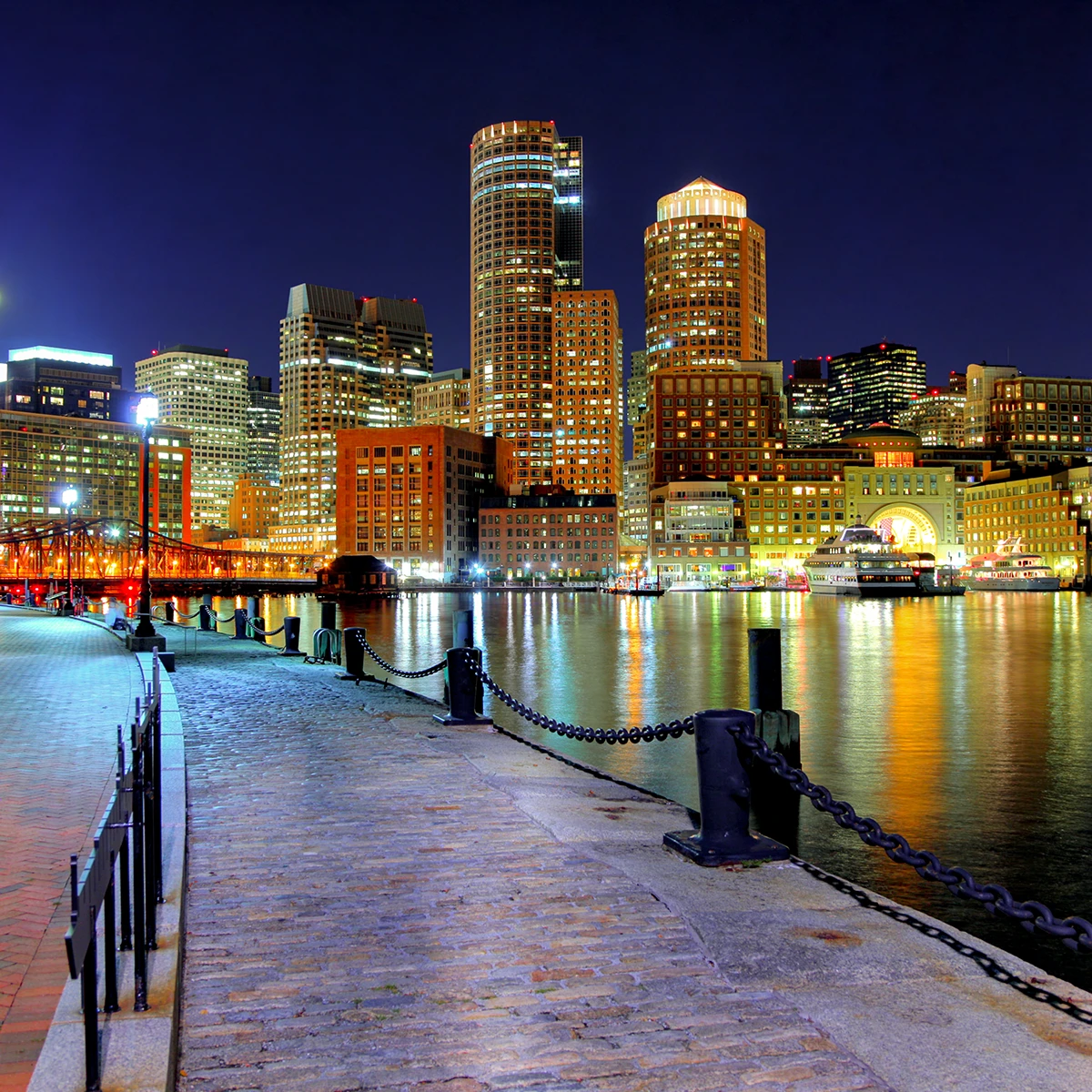 Epic things to do in Boston at night