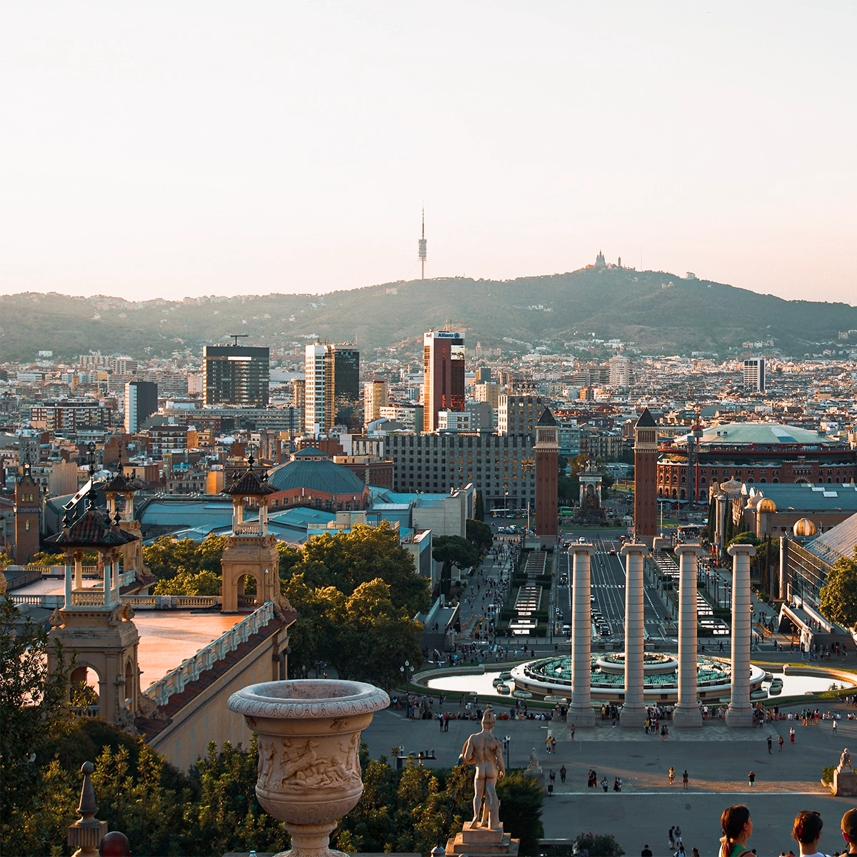 12 romantic things to do in Barcelona