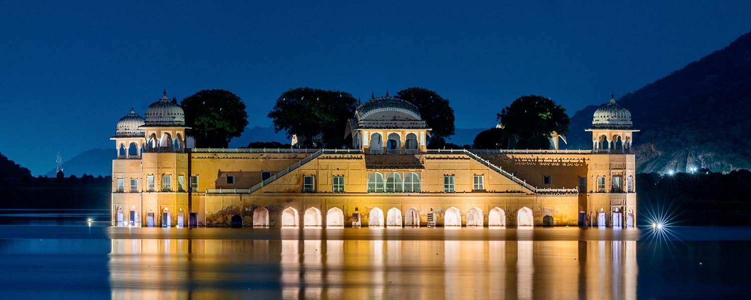 8 Epic Things To Do in Jaipur at Night