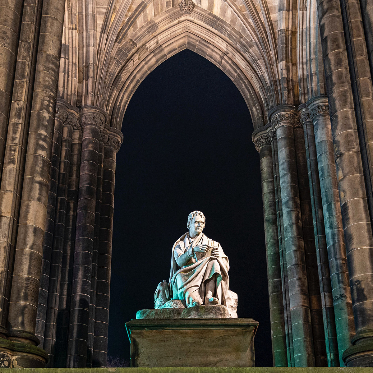 15 Iconic Edinburgh Landmarks Not To Be Missed