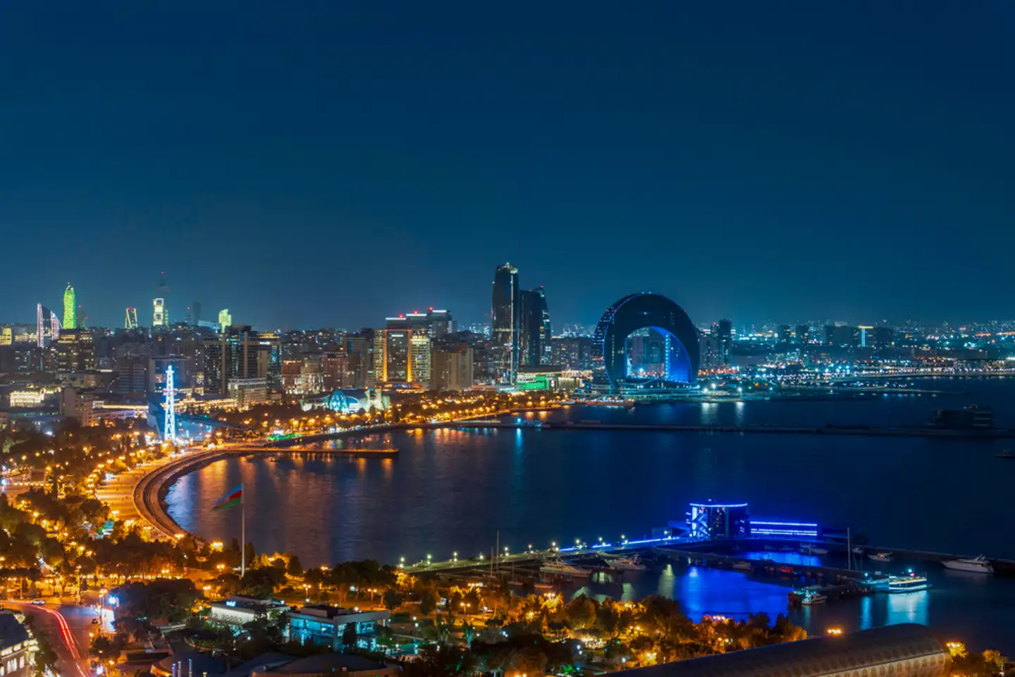 8 Awesome Things To Do in Baku at Night