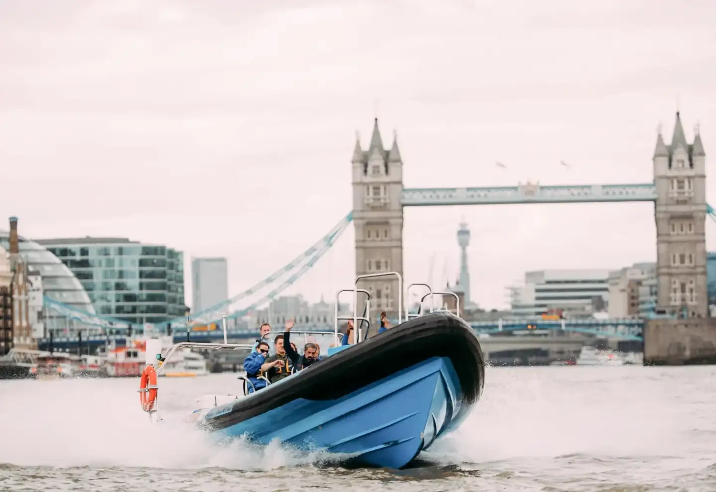 Entdecke die 10 besten Abenteuer, die du in London erleben kannst