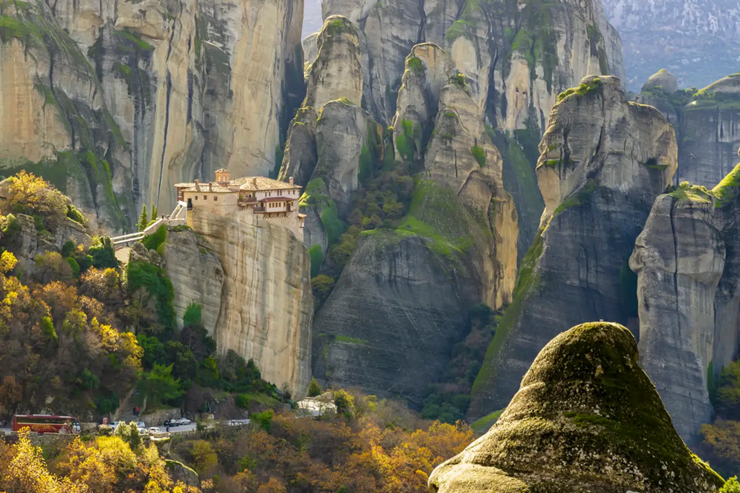 9 Best Places To Visit in Greece All Year Round