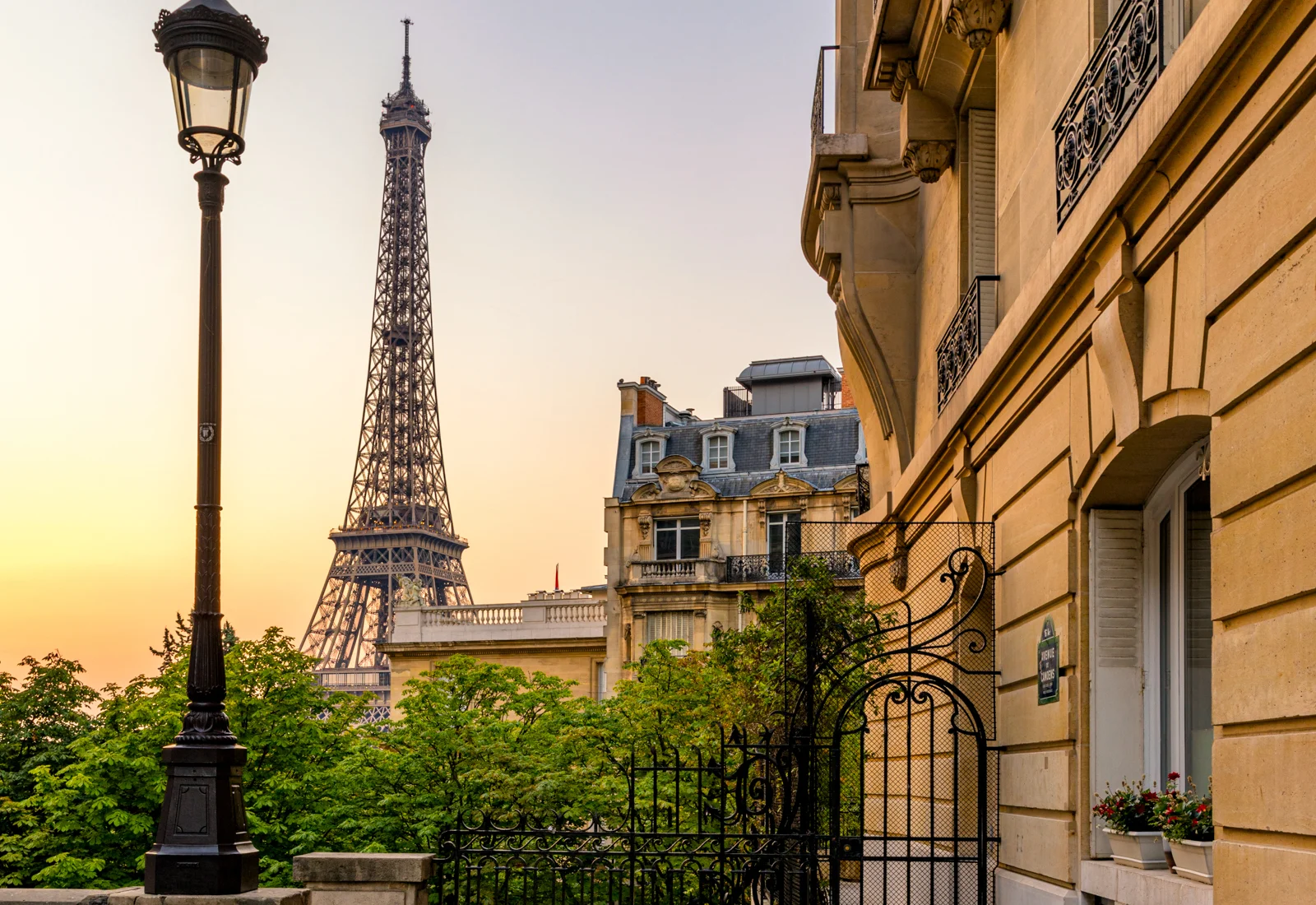 Paris Travel Guide | Insider tips, hidden gems, itineraries and more