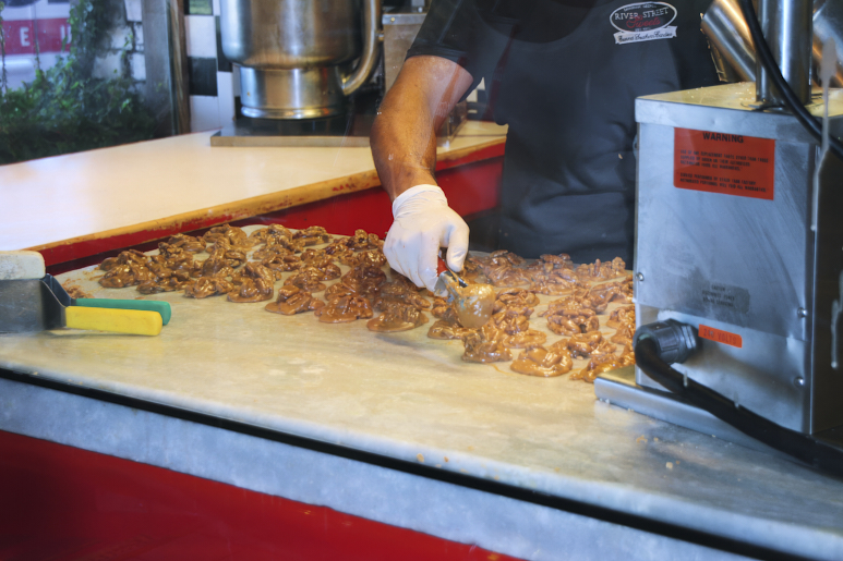 The Tastiest Food in Savannah: 12 Must-Try Local Dishes