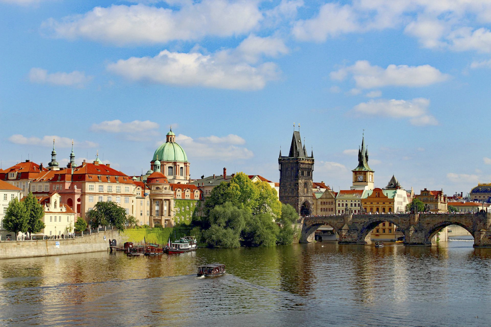 Should You Visit Vienna or Prague? A Side-By-Side Guide