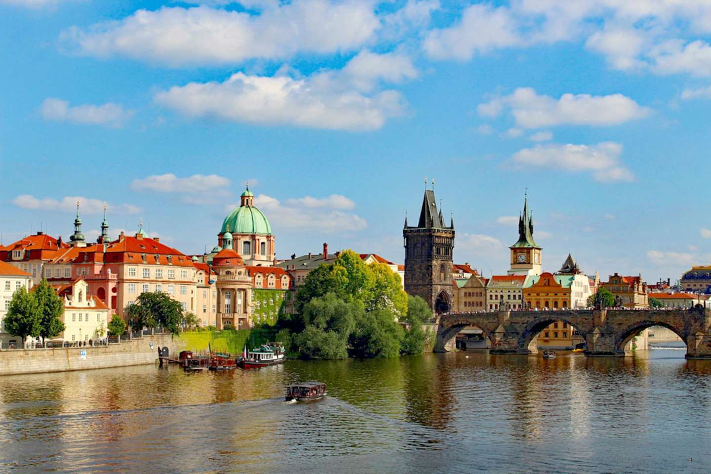 Should You Visit Vienna or Prague? A Side-By-Side Guide