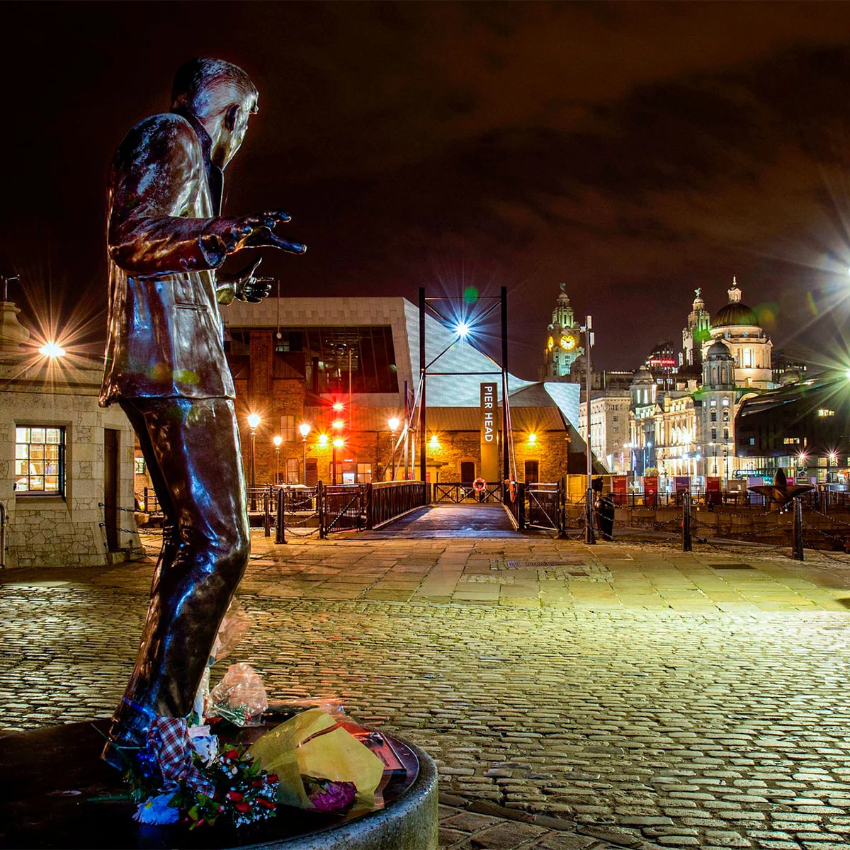 Epic things to do in Liverpool at night