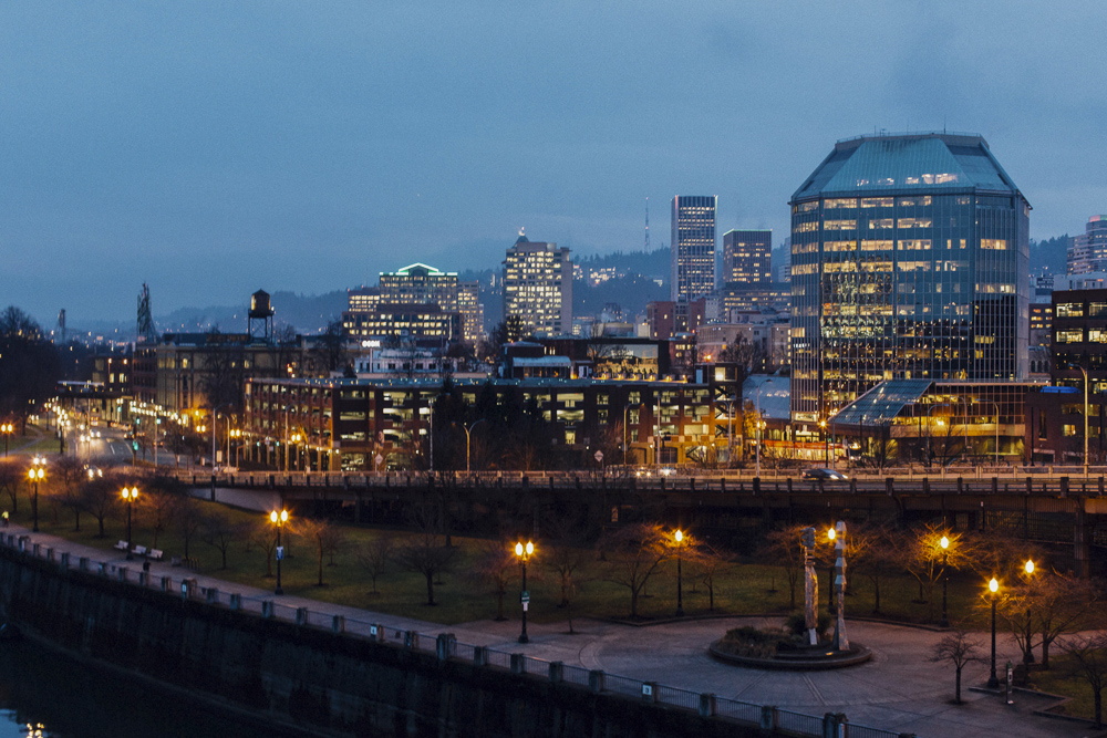 8 Epic Things To Do In Portland, Oregon At Night