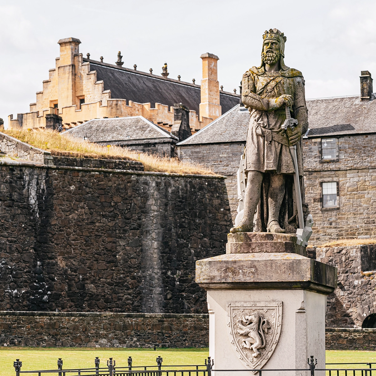 Best places to visit in Edinburgh: top attractions you don't want to miss