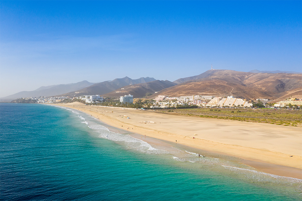 Canary Islands in January: What To See and Do