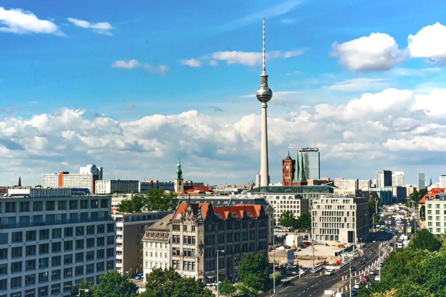 First Time in Berlin: Tips, Transportation, and Sightseeing