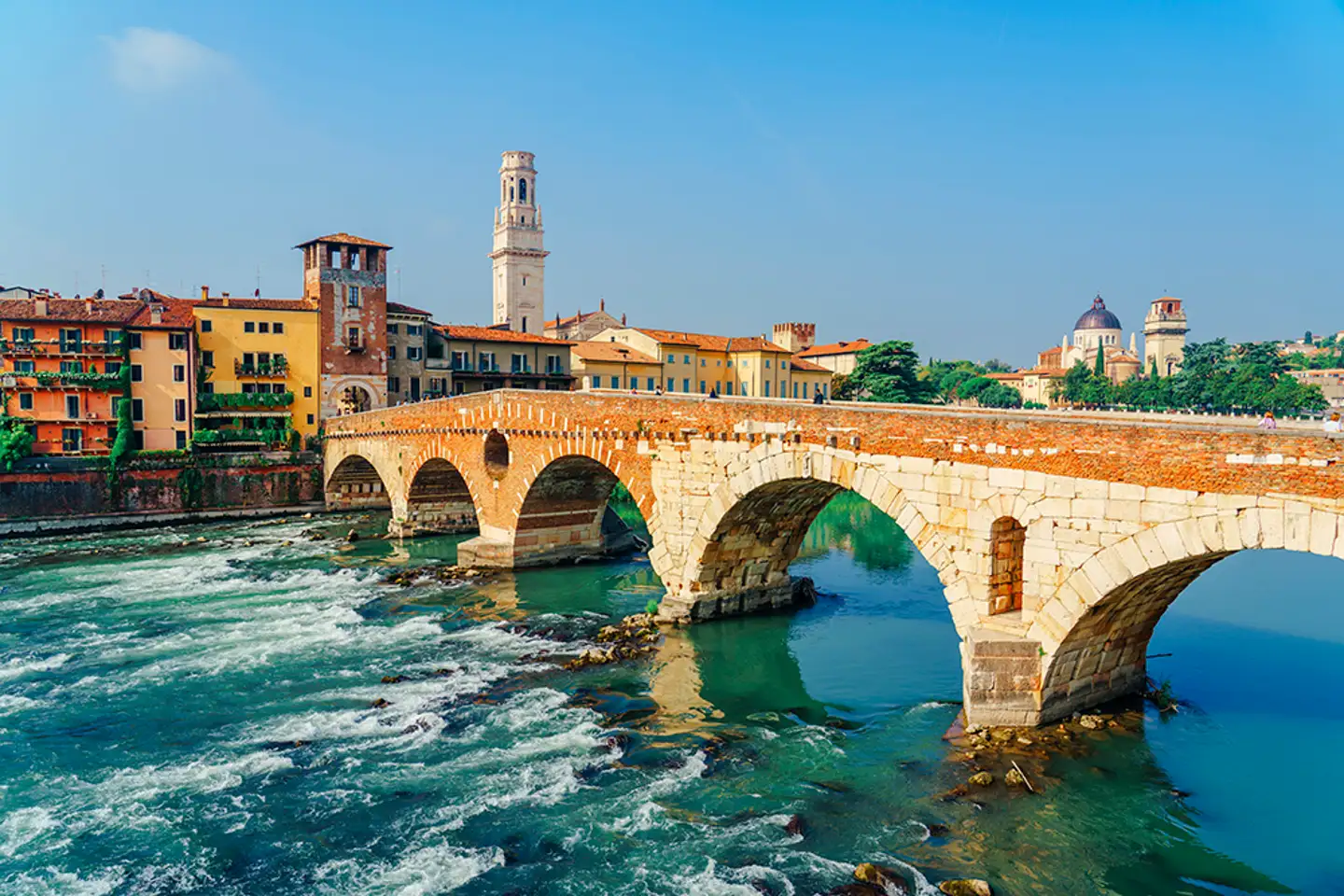 When To Go to Verona: Weather, Wine, and More