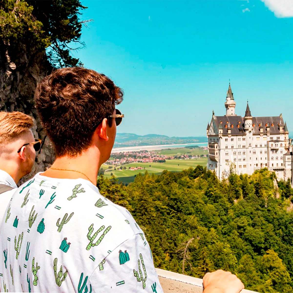 10 enchanting fairytale castles around the world