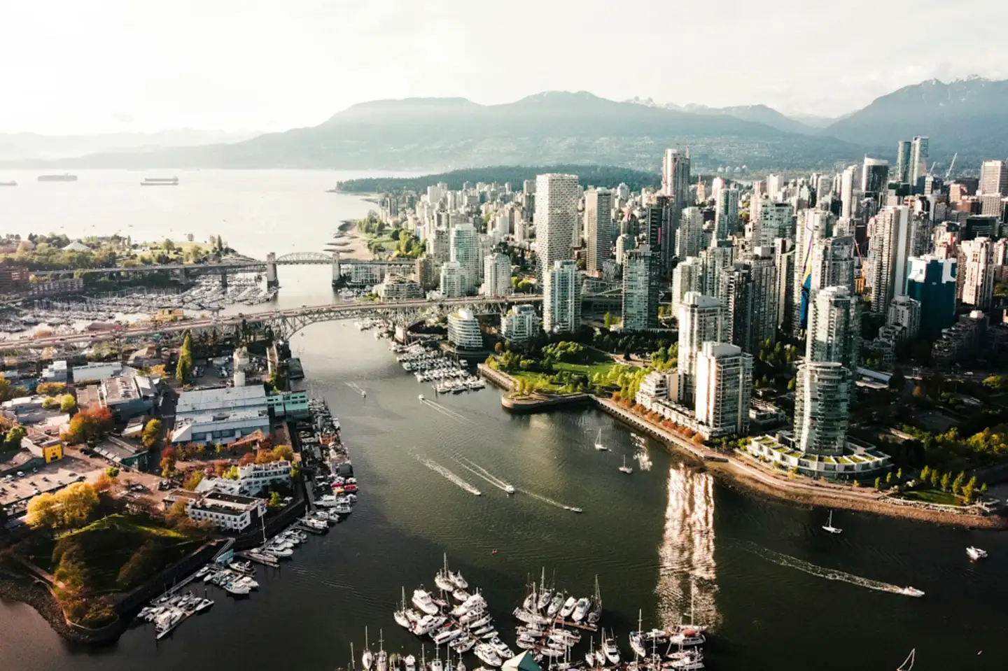 Best Neighborhoods in Vancouver: Where Should You Go?