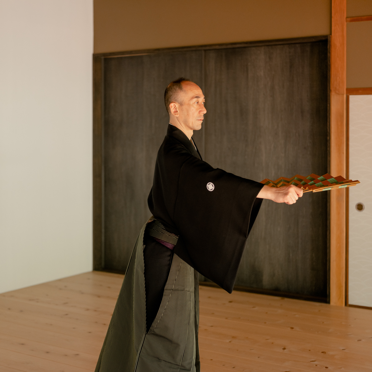 Go inside the fascinating world of Japanese Noh theater