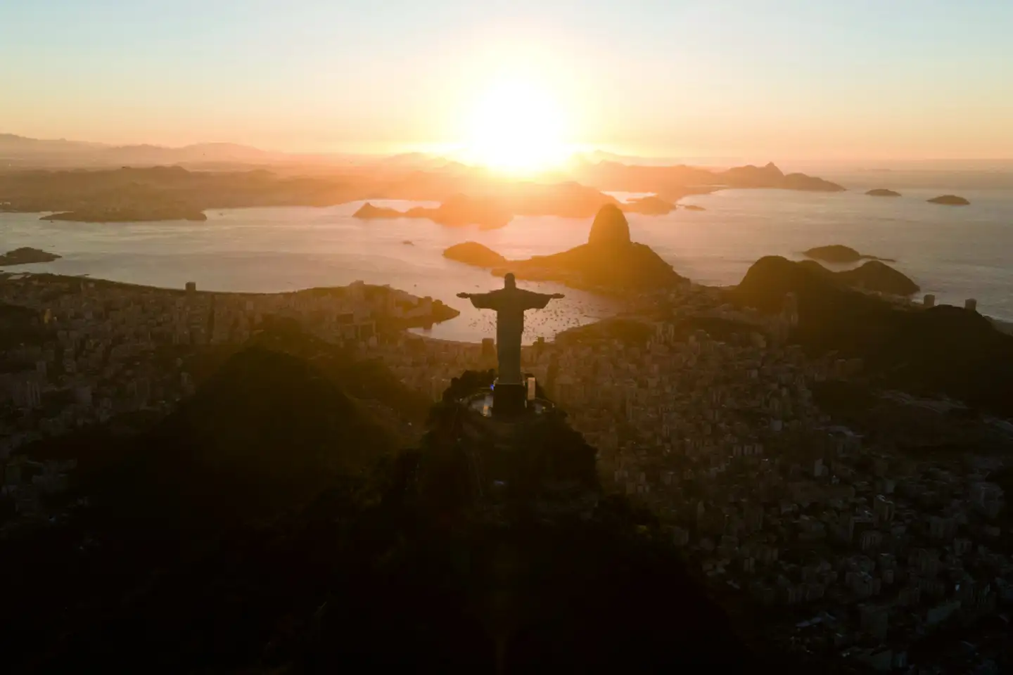 9 Epic Things To Do In Rio De Janeiro At Night