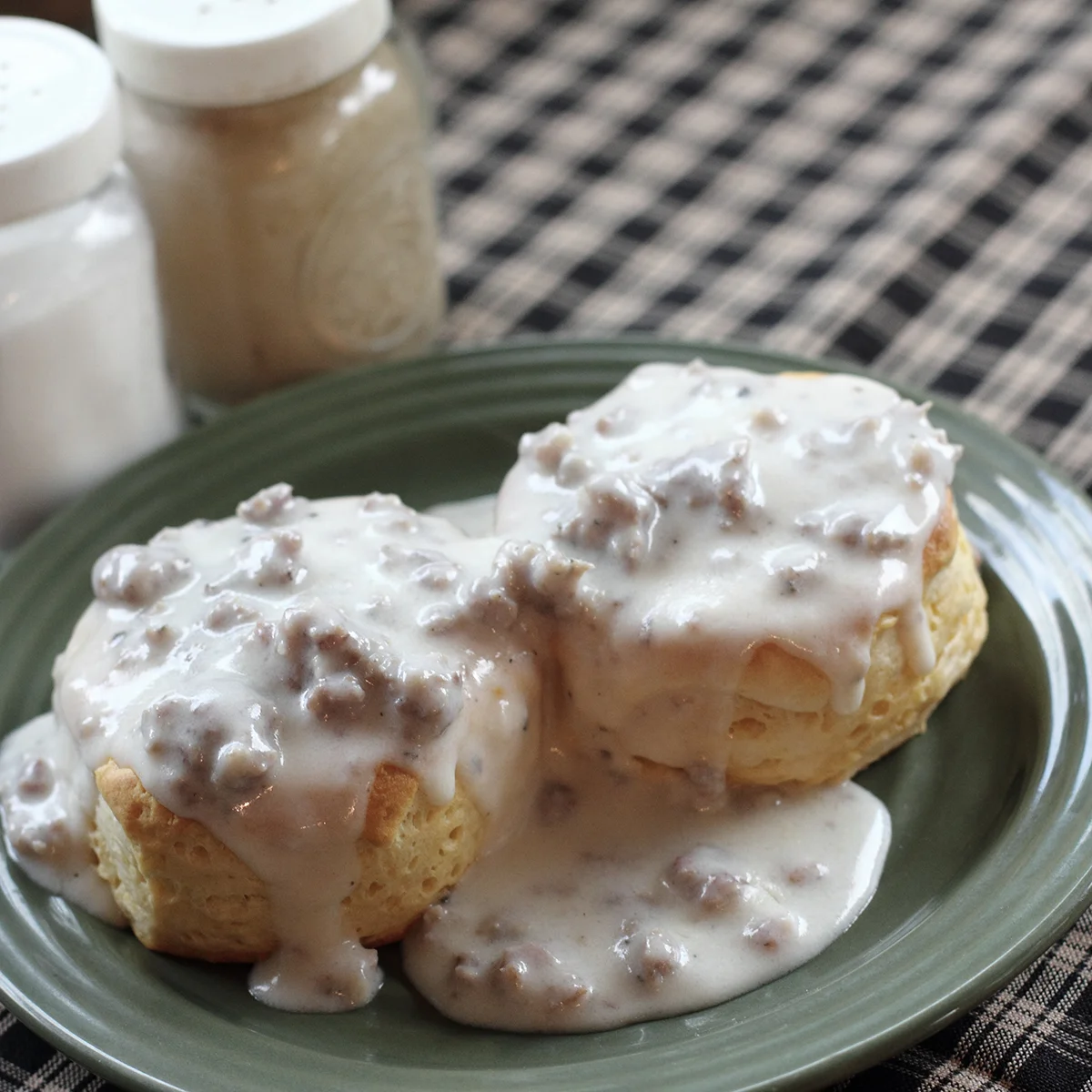 The Tastiest Food in Savannah: 12 Must-Try Local Dishes