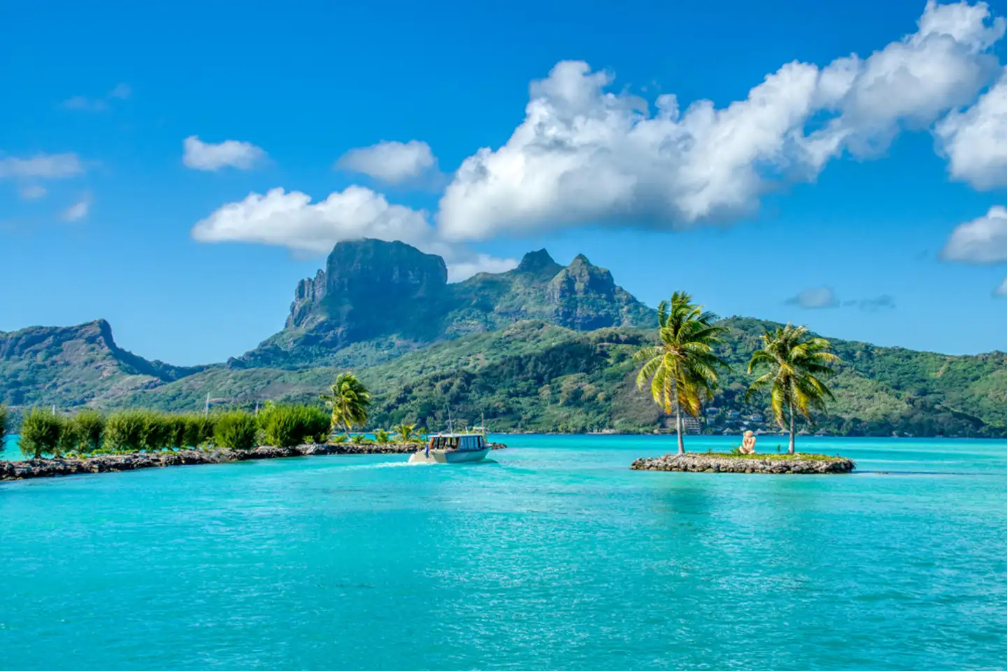 Best Islands In The South Pacific: 10 Top Island Escapes