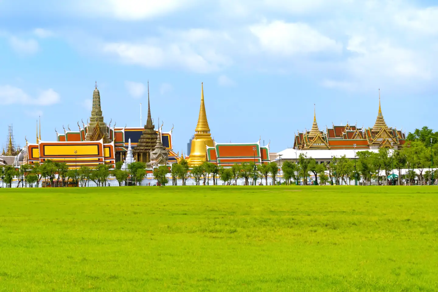 Besök det stora palatset i Bangkok: vad du behöver veta