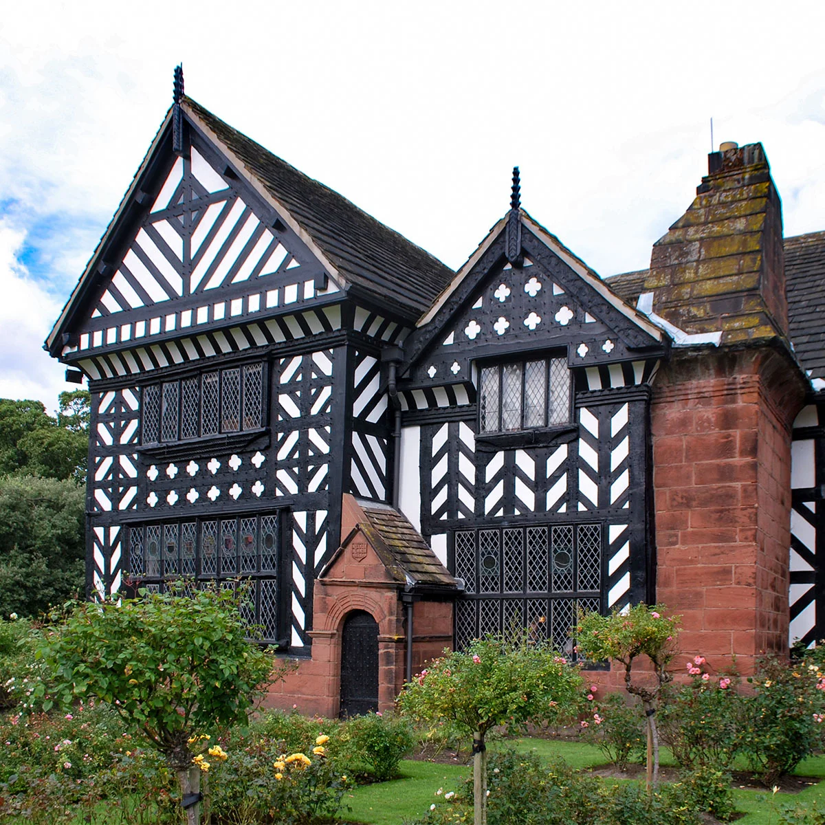 15 Unmissable Liverpool Landmarks And Historic Sights