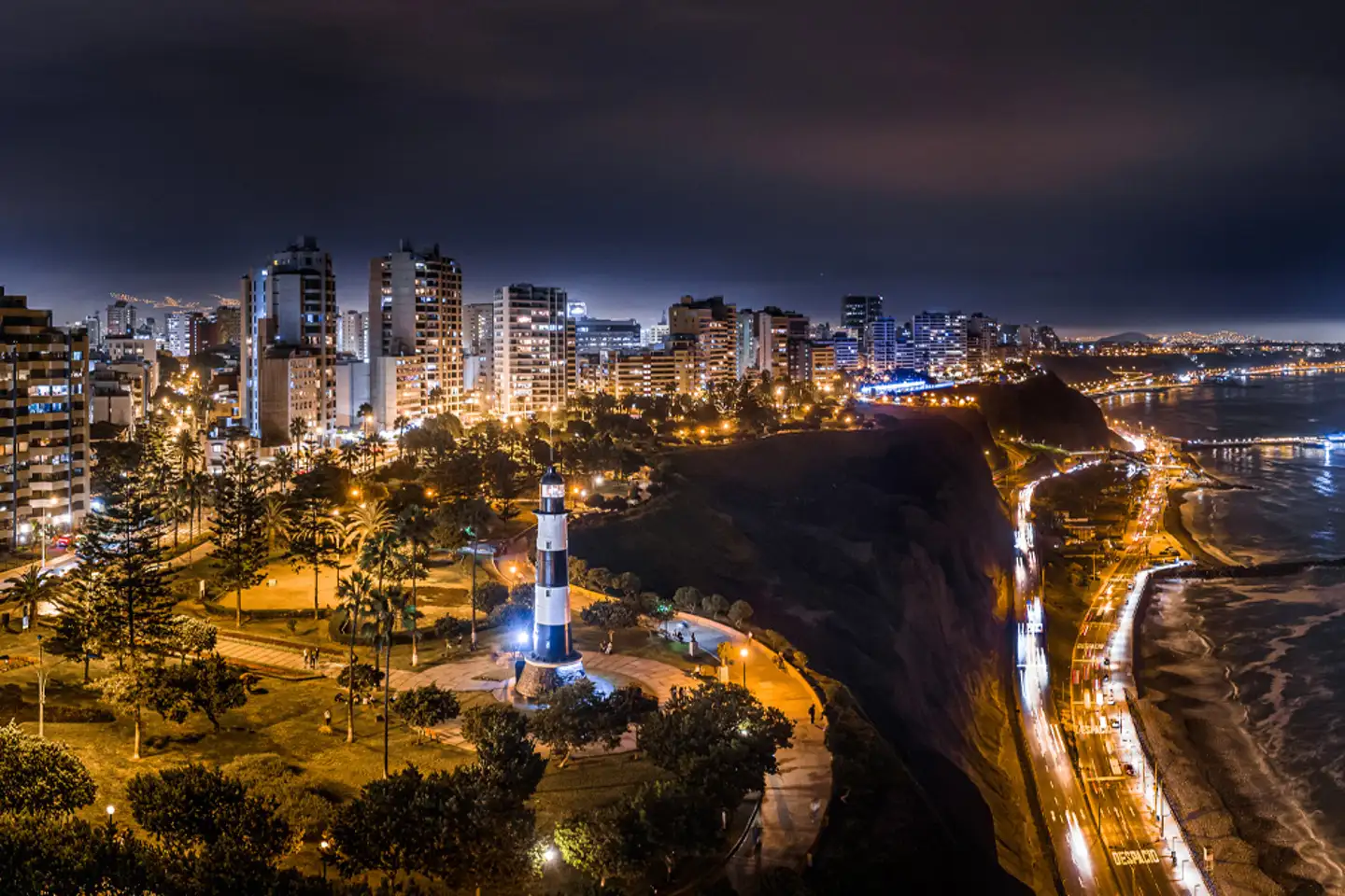 9 Epic Things To Do In Lima At Night