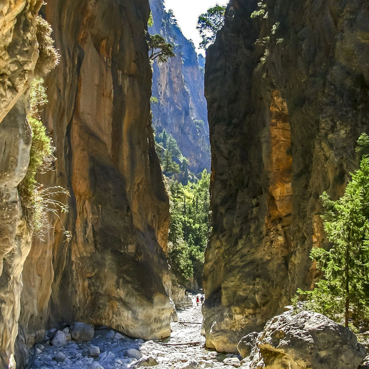 Top 10 wonders of Greece that are a must-visit