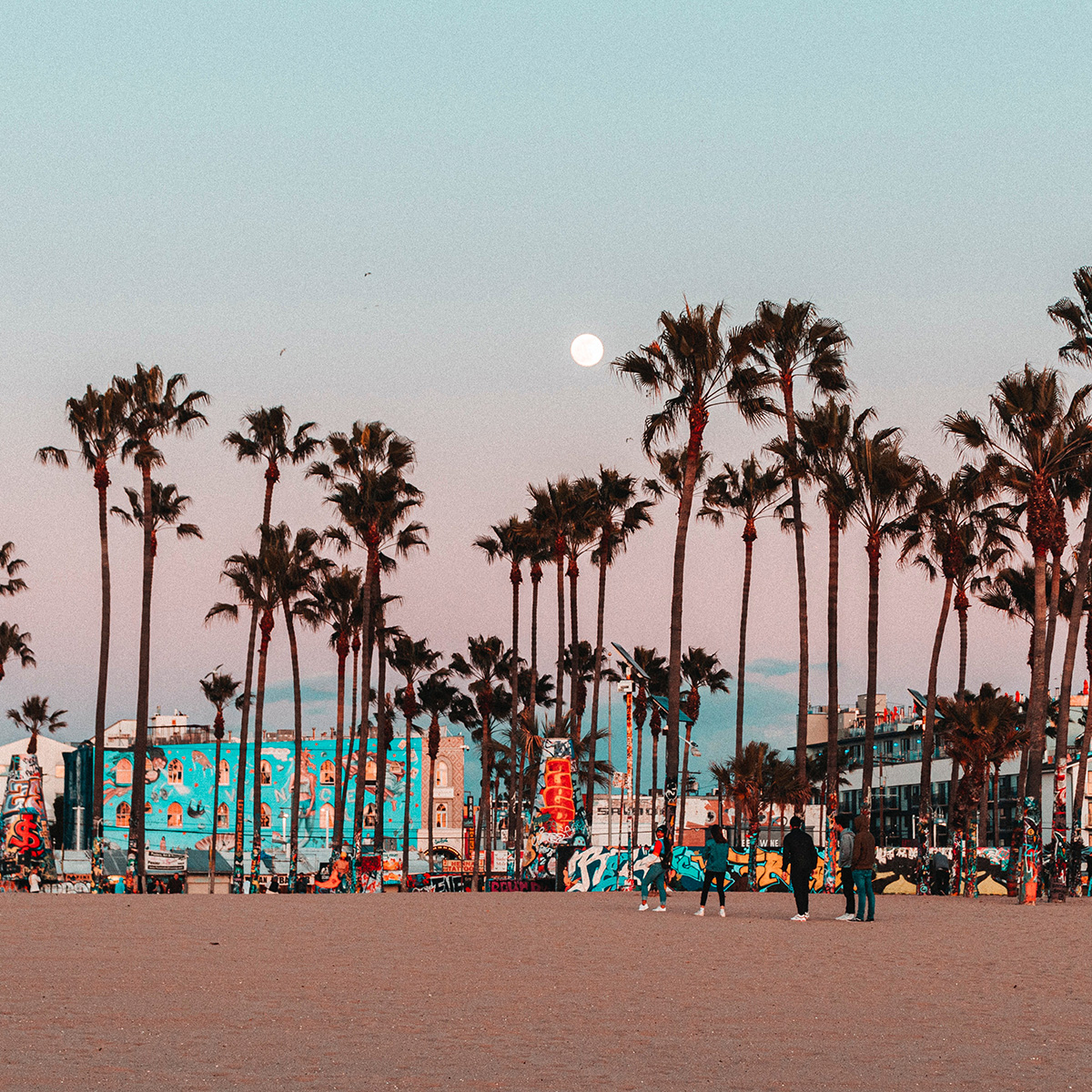 Best places to visit in Los Angeles: top attractions you don't want to miss