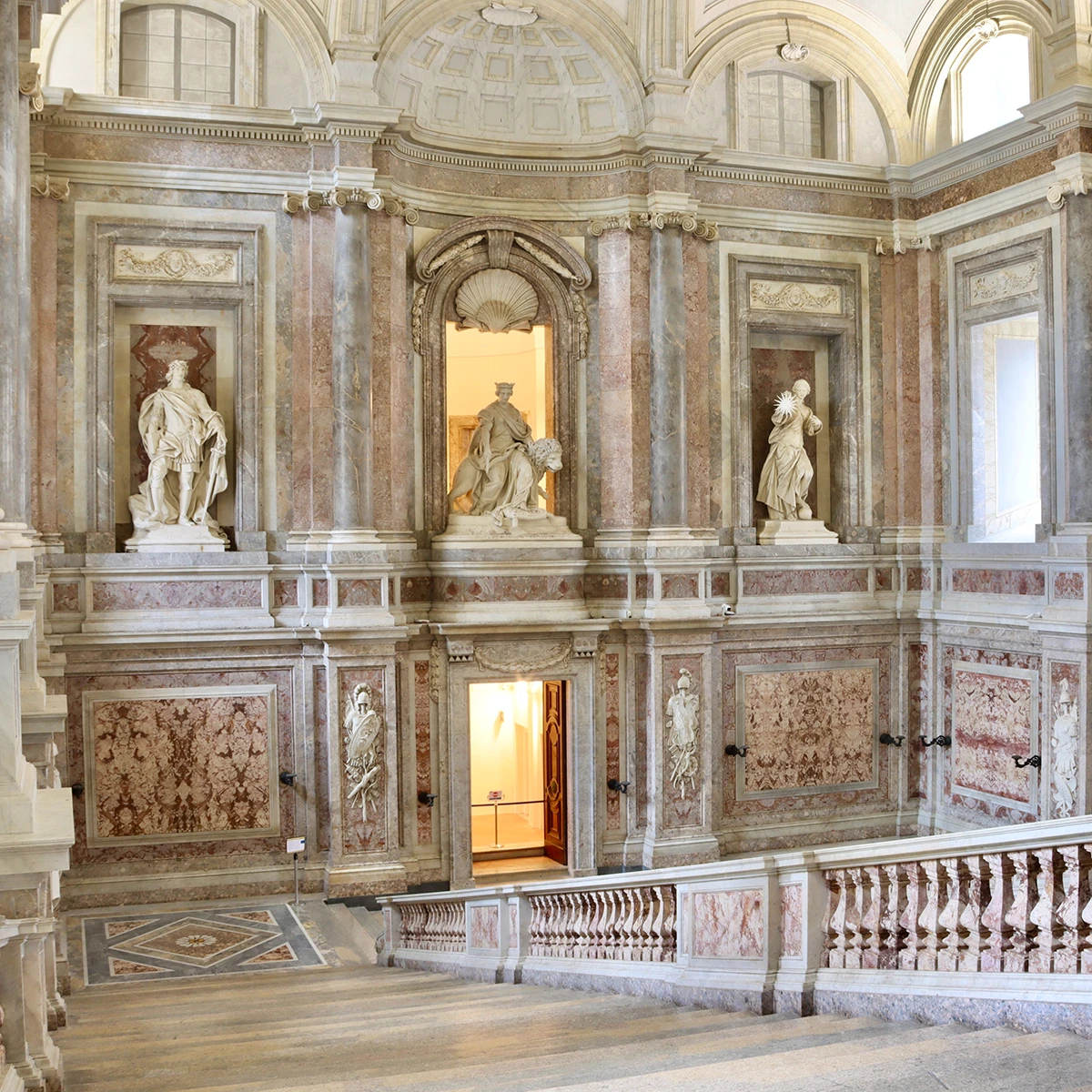 Best places to visit in Naples: top attractions you don't want to miss