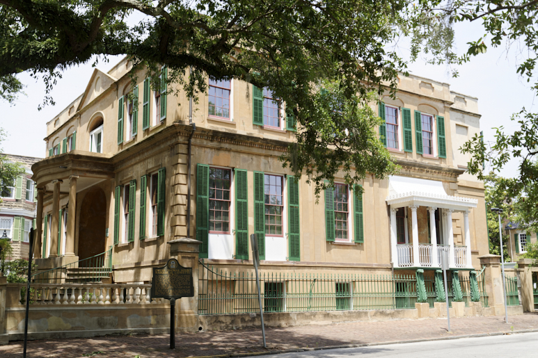 15 Unmissable Savannah Landmarks And Historic Sights