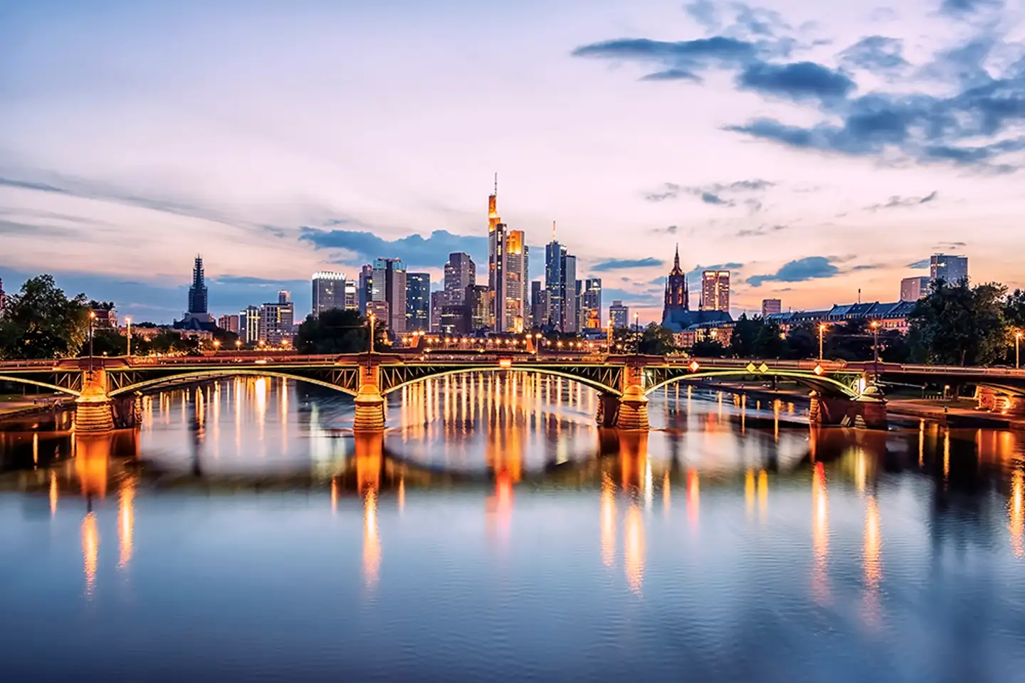 Frankfurt At Night: 8 Epic Things To Do