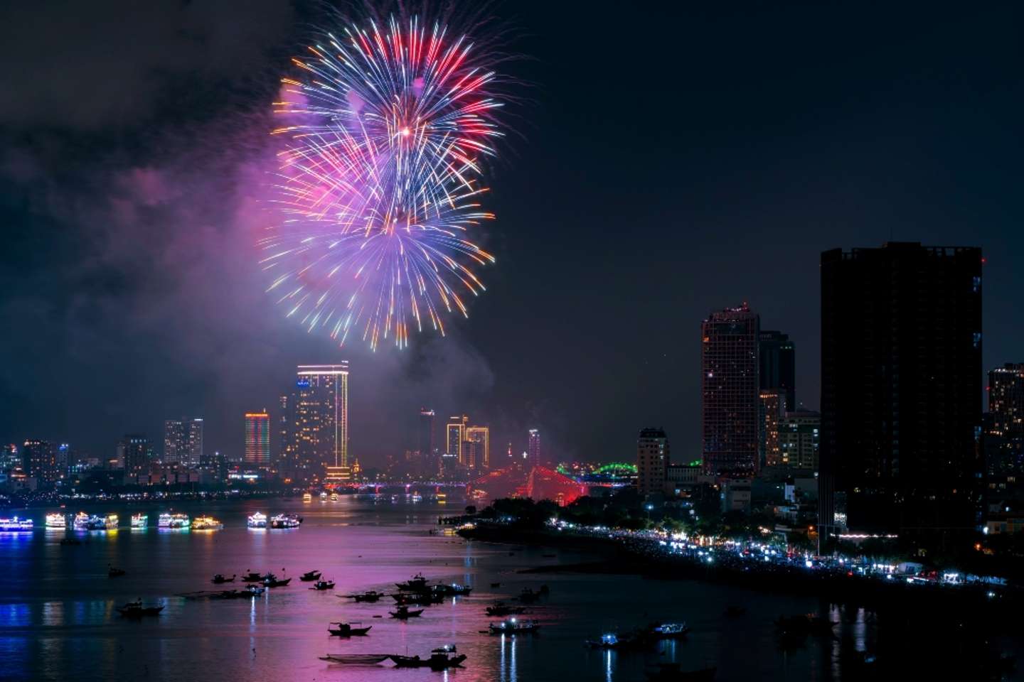8 Things To Do for Christmas In Hanoi