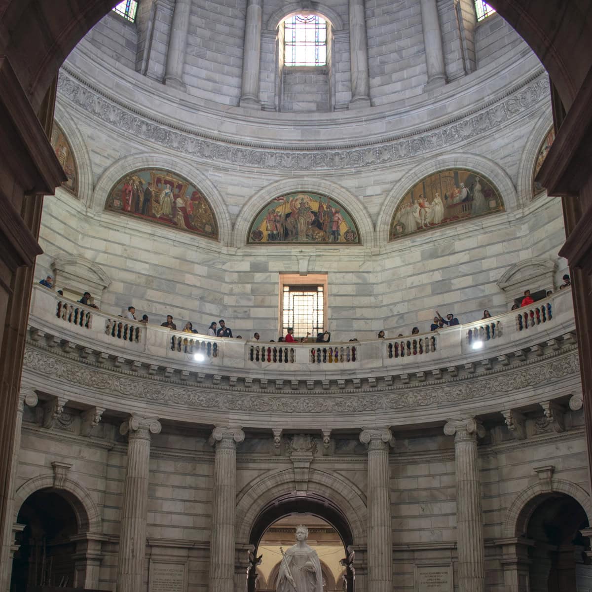 Victoria Memorial Interior