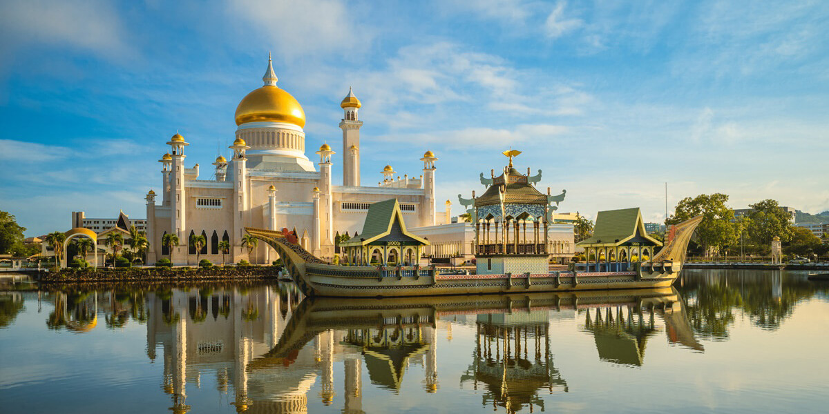 6 Things You Didn’t Know about Brunei’s Golden Mosque