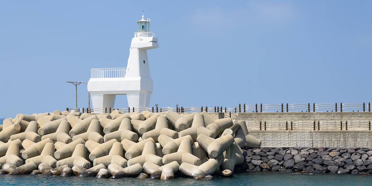 These Horse-Shaped Lighthouses Are Jeju’s Mane Attraction