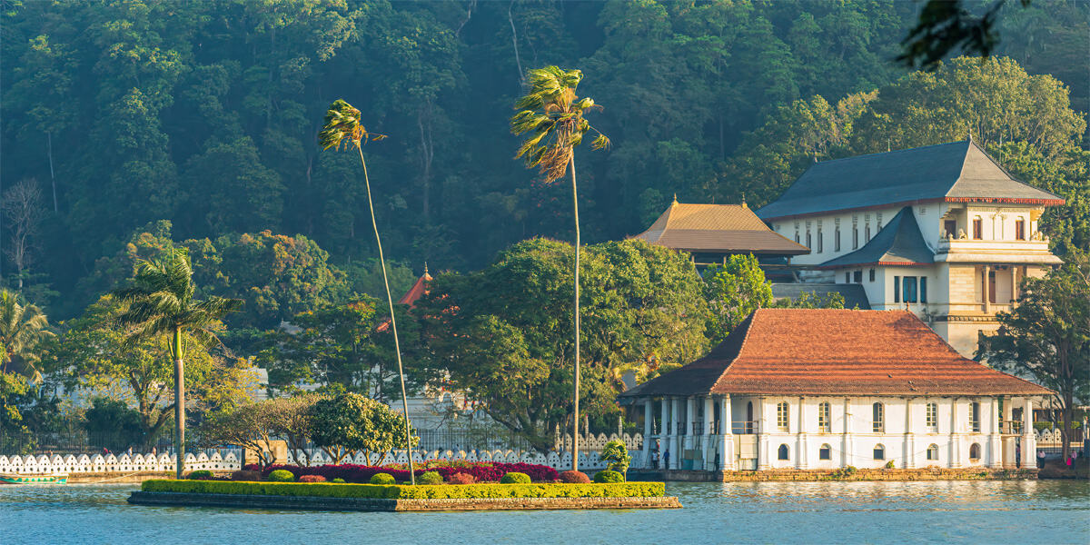 5 Facts About the Temple of the Sacred Tooth Relic, Sri Lanka’s Holy Spot