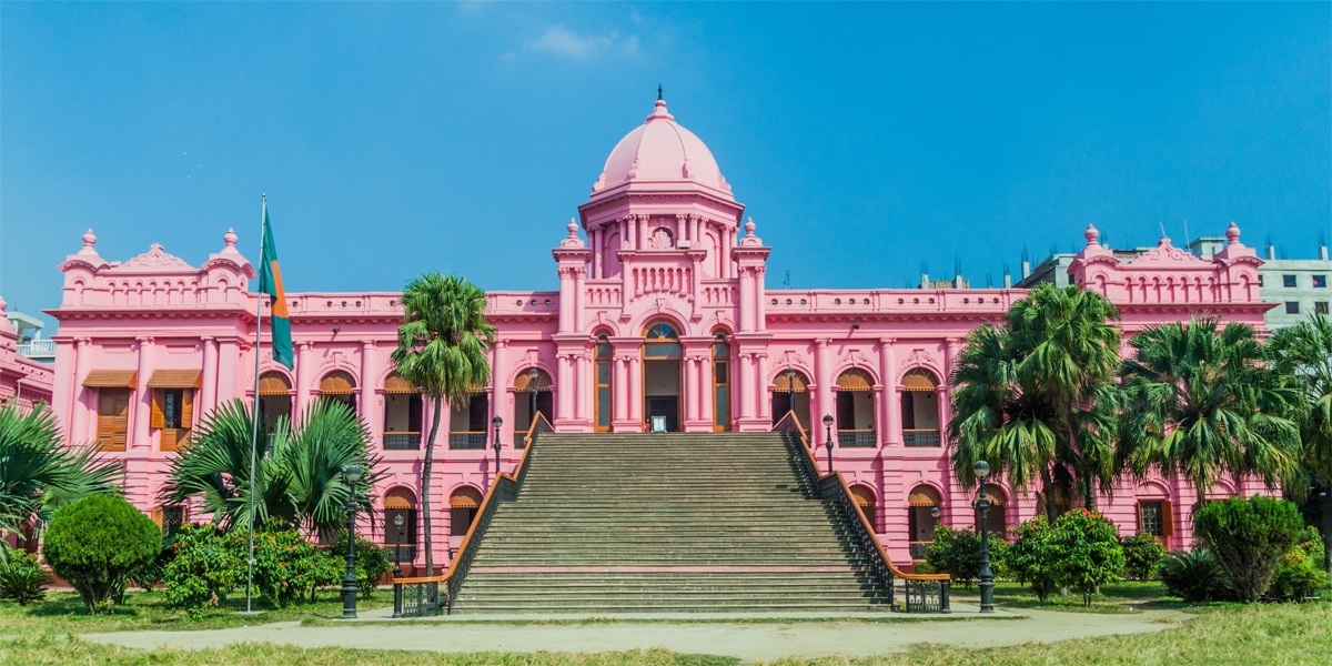 9 Gorgeous Attractions in Asia That Are Pretty in Pink