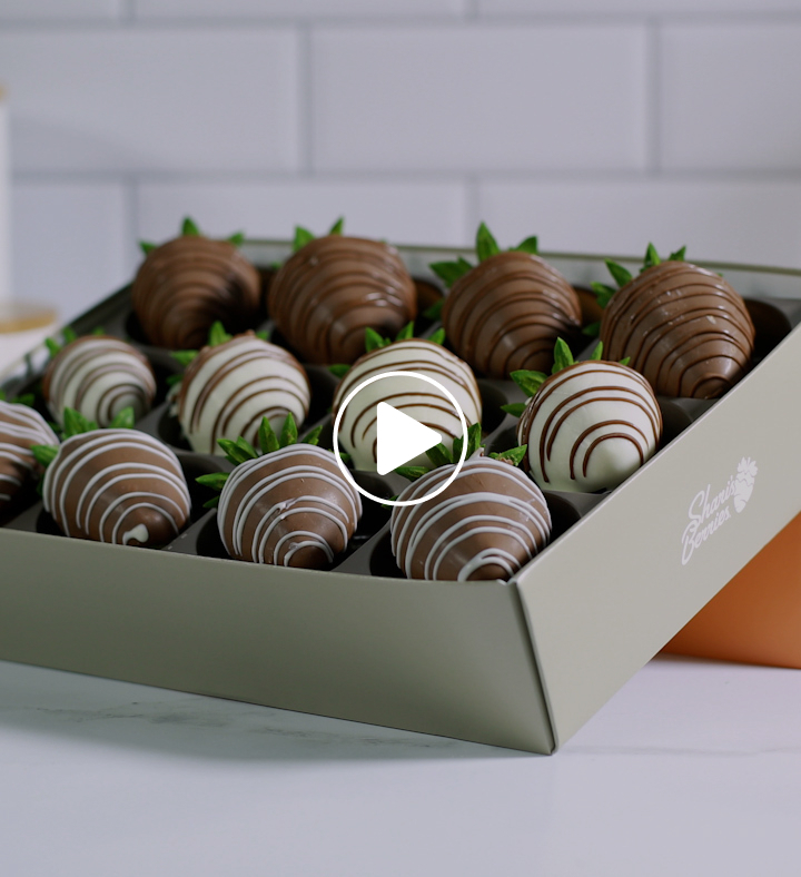 Gourmet Drizzled Strawberries™