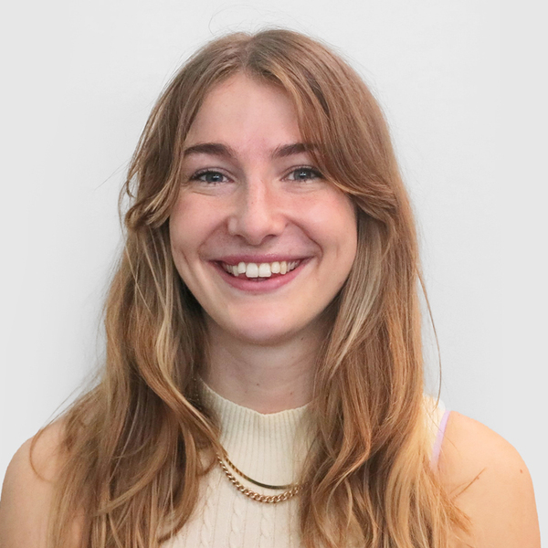 Helen King's Instagram, Twitter & Facebook on IDCrawl