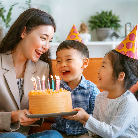 ของขวัญวันเกิดสำหรับลูกค้า FWD Plus ปี 2568 | เอฟดับบลิวดี ประเทศไทย