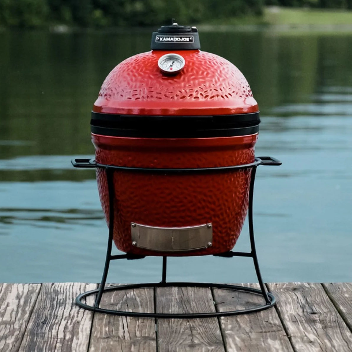 Kamado Joe Jr. Grill & Stand $380 at Brad's Deals