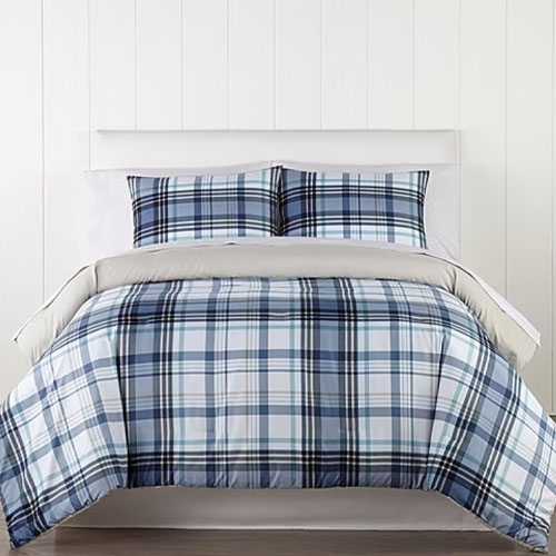 8pc Any Size Bedding Sets with Sheets $50 at Brad's Deals